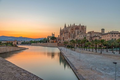 Palma - Local Travel Information and City Guide